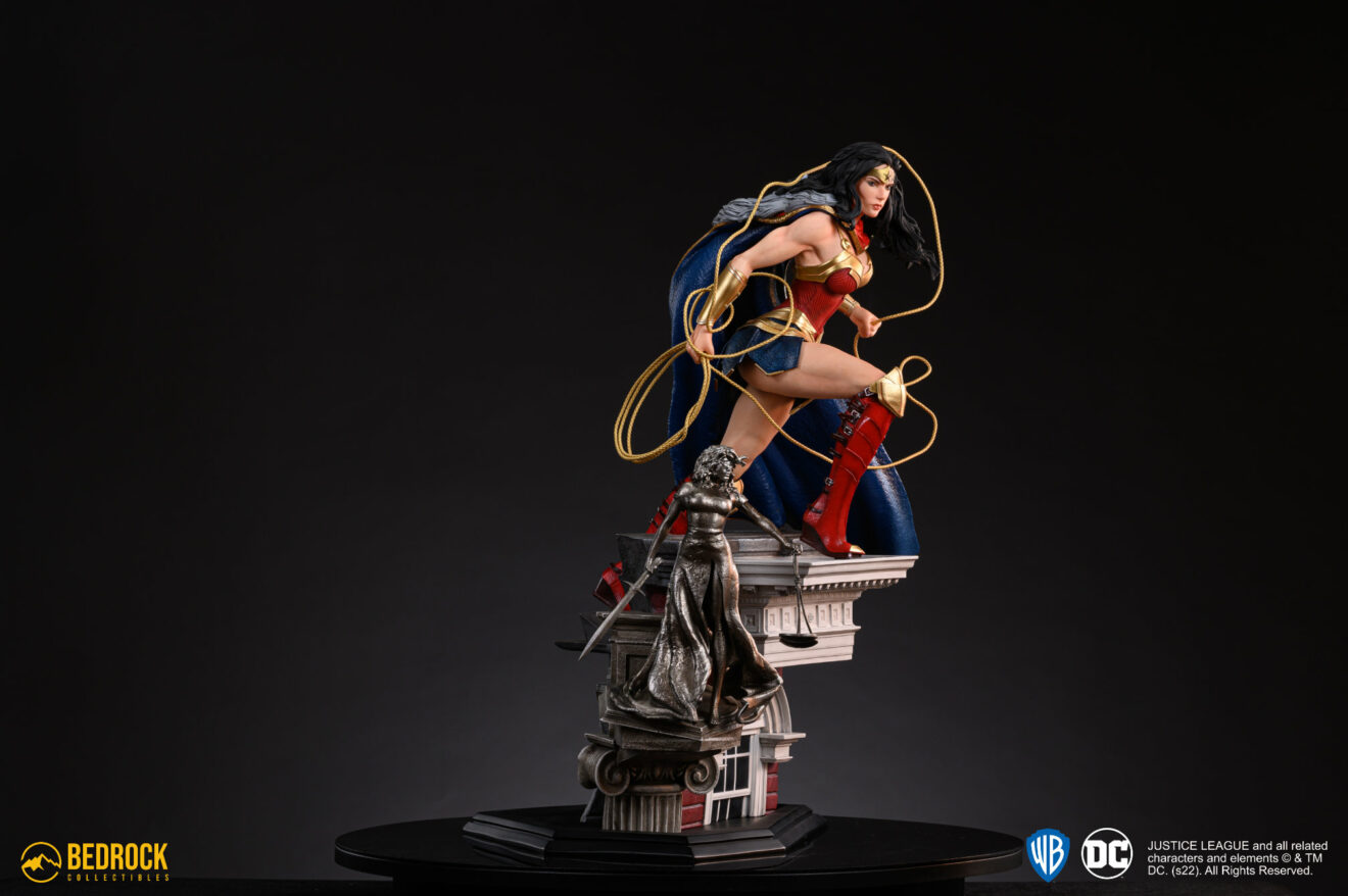 DC Trinity 1/4 Scale Premium Statue Diorama – Bedrock Collectibles